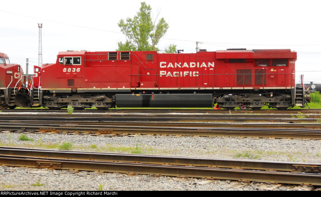 CP 8836